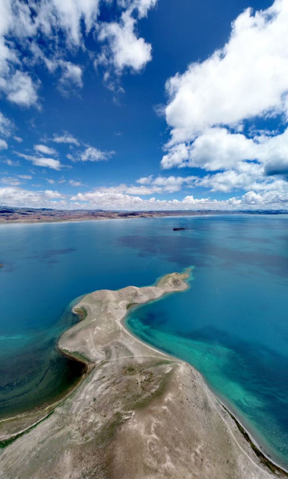 海西可可西里自然保护区+三江源纪念碑+扎陵湖2日包车游【专业司导团队带你感受藏传佛教文化、看三江源头】线路推荐【携程玩乐】