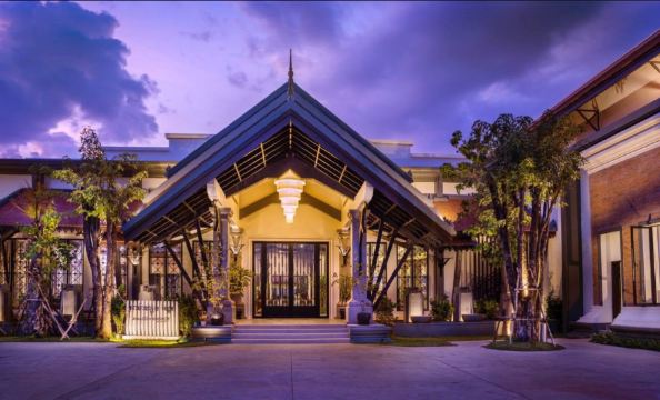 Amazon Angkor Restaurant Buffet Dinner with Dancing Show and Pickup-Transfer线路推荐【携程玩乐】