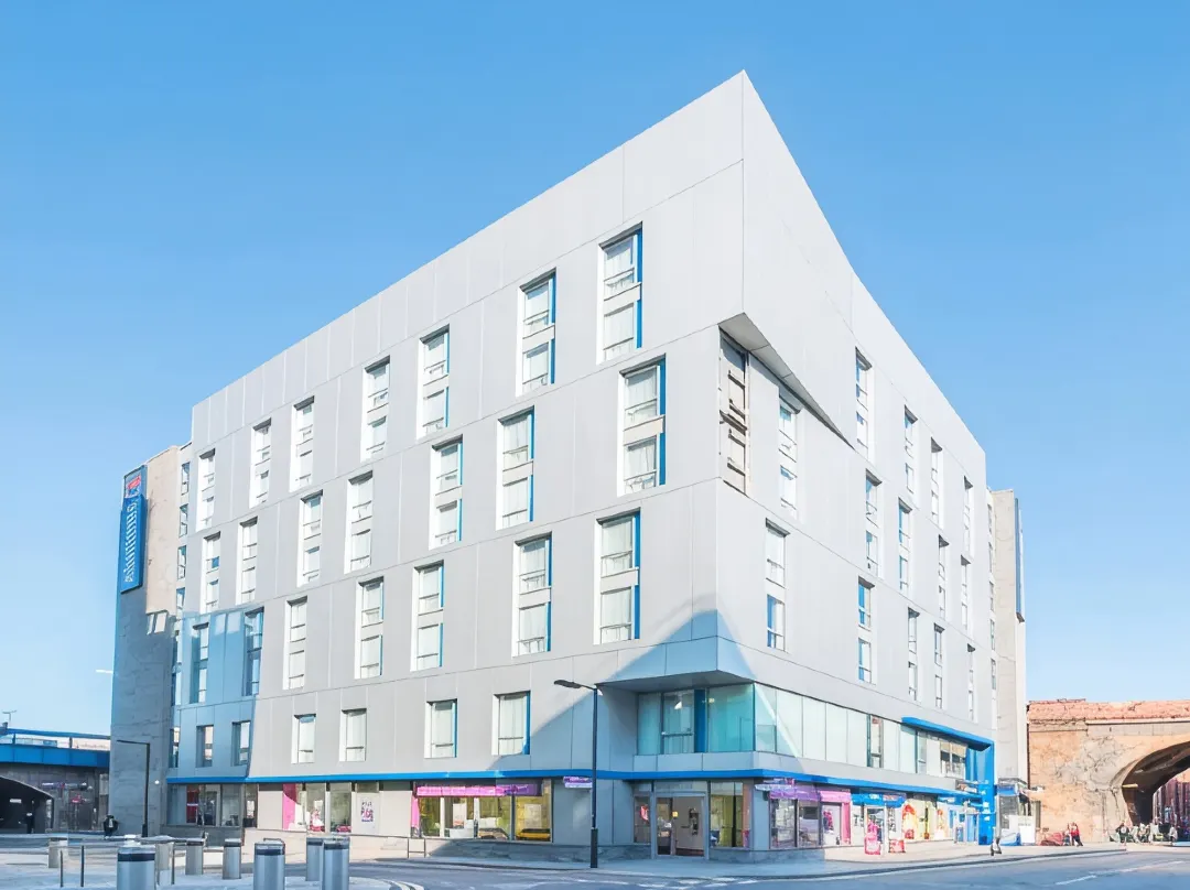 Premier Inn London Southwark - London