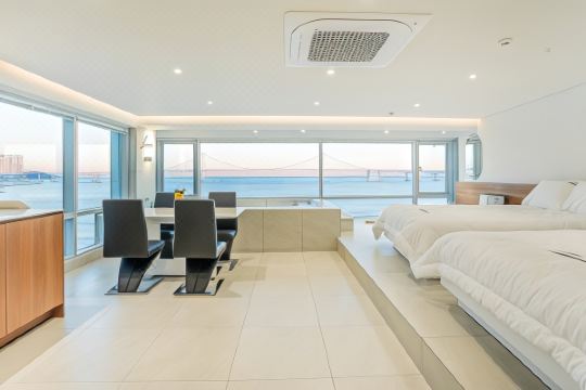 Busan Libentia Pool Villa (Gwangan Bridge View)预订价格,联系电话位置地址【携程酒店】