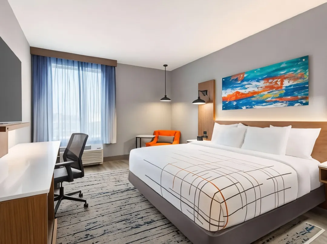 La Quinta Inn & Suites By Wyndham Mount Laurel / Moorestown - Bensalem, PA
