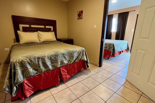 德尔博斯克TJ旅馆(Del Bosque Tj Inn)预订价格,联系电话位置地址【携程酒店】