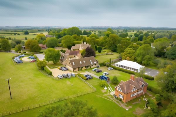 查尼庄园乡村民宿(Charney Manor)预订价格,联系电话位置地址【携程酒店】