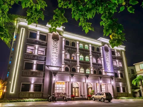 Buckingham Palace - Xincheng Township