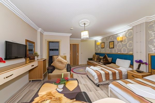 伊斯塔宫殿酒店(Ista Palace Hotel)预订价格,联系电话位置地址【携程酒店】