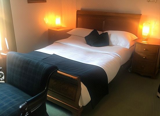 Cavell House预订价格,联系电话位置地址【携程酒店】