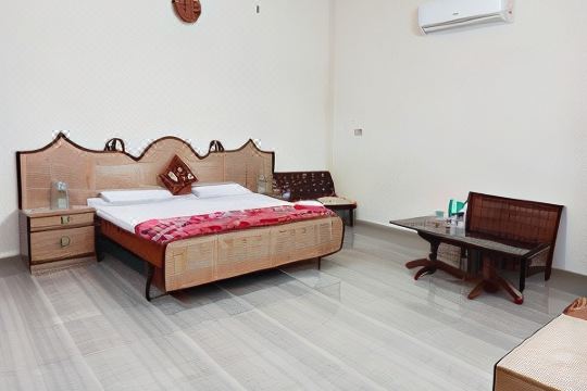 Mini Mahal Hotel预订价格,联系电话位置地址【携程酒店】