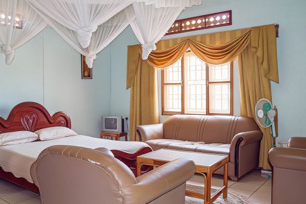 布吉嘉乡村度假村(Buziga Country Resort)预订价格,联系电话位置地址【携程酒店】