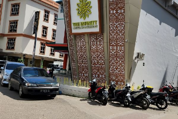 Hom 2B A2 Grand Batam Penuin Wet Market预订价格,联系电话位置地址【携程酒店】