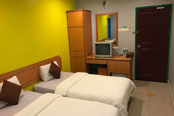 康萨尔酒店(Kangsar Hotel)预订价格,联系电话位置地址【携程酒店】