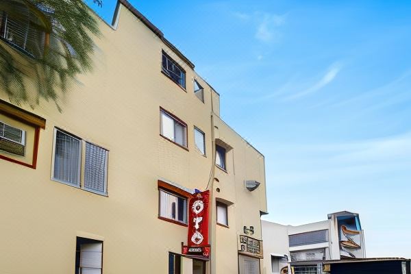 Hotel Ashiyana Square预订价格,联系电话位置地址【携程酒店】