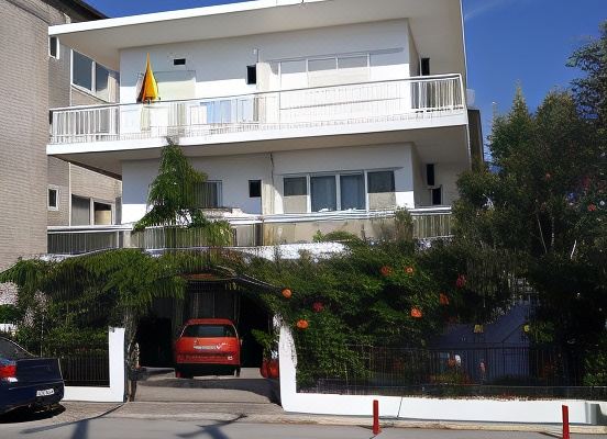 Aris House预订价格,联系电话位置地址【携程酒店】