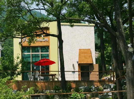 Gimhae Pool Pension - Busan