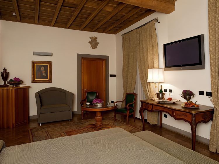 Valadier Hotel in Rome | 2024 Updated prices, deals - Klook United States