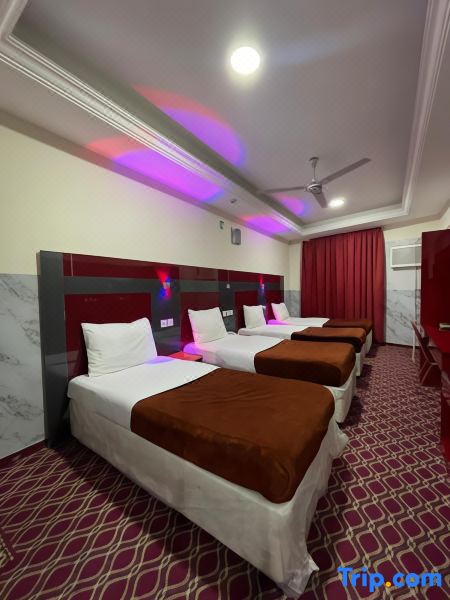 Saeed Hotel Book / Directions - NAVITIME Transit