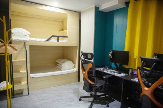 Lazy·room电竞公寓预订价格,联系电话位置地址【携程酒店】
