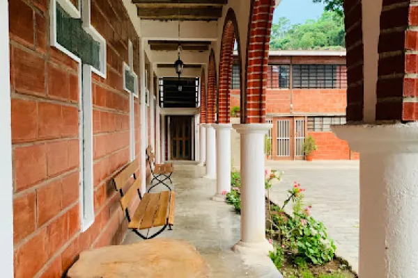 Santuario Católico Santa María del Fiat - Finca Soledad de María|蒙塔爾他 ...