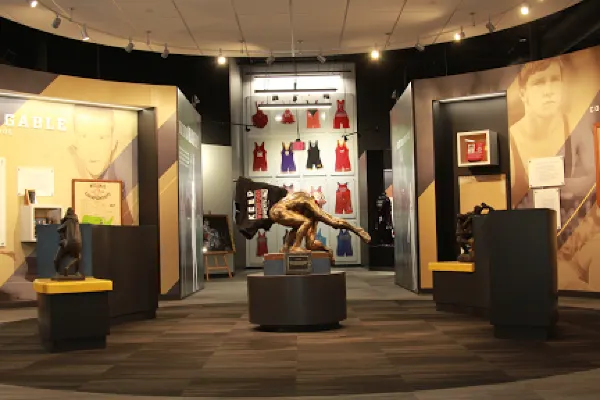 滑鐵盧National Wrestling Hall of Fame - Dan Gable Museum旅遊攻略簡介2025|滑鐵盧 ...