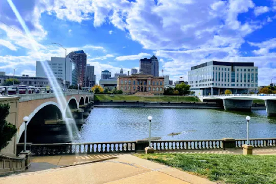 Simon Estes Riverfront Amphitheater|得梅因Simon Estes Riverfront ...