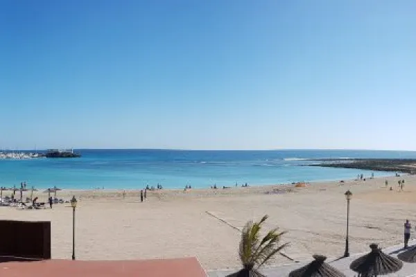Playa del Castillo Caleta de Fuste|科斯塔卡萊塔Playa del Castillo Caleta de ...