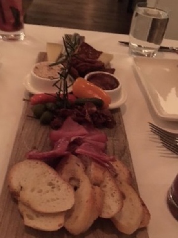 亚特兰大Cape Dutch好吃吗,Cape Dutch味道怎么样,环境/服务好不好_点评_评价【携程攻略】