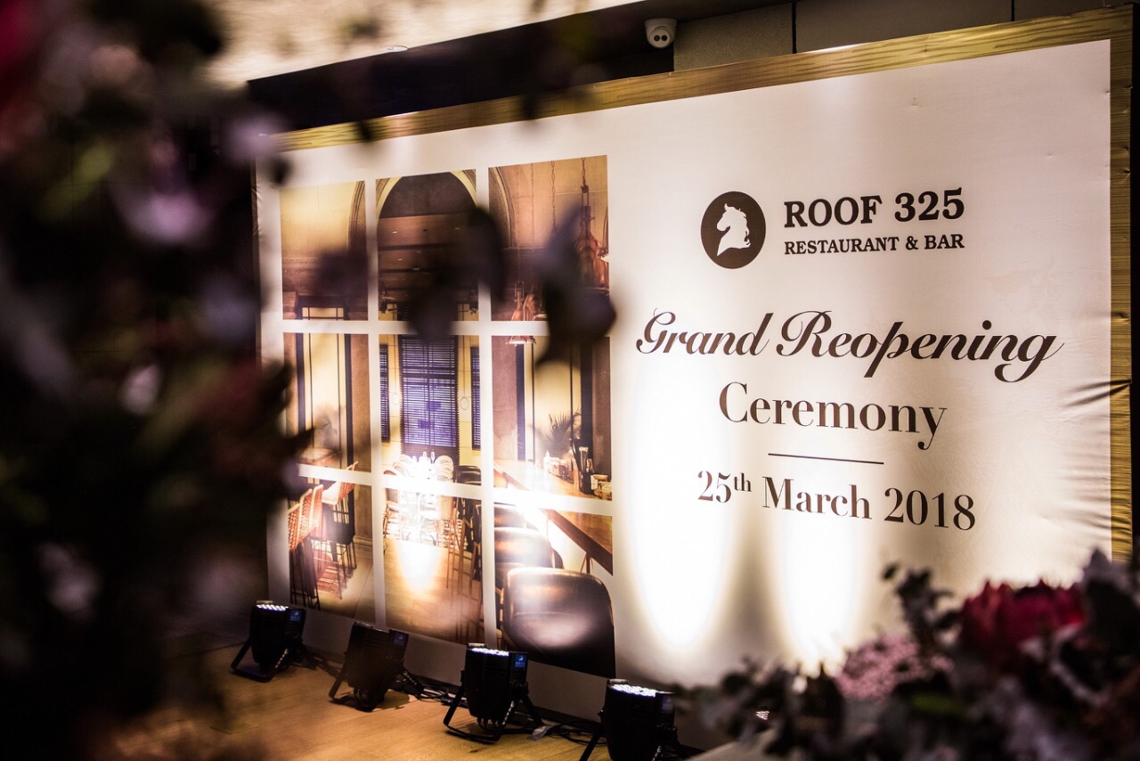 上海ROOF 325 RESTAURANT BAR攻略,ROOF 325 RESTAURANT BAR特色菜推荐/菜单/人均消费/电话/地址 ...