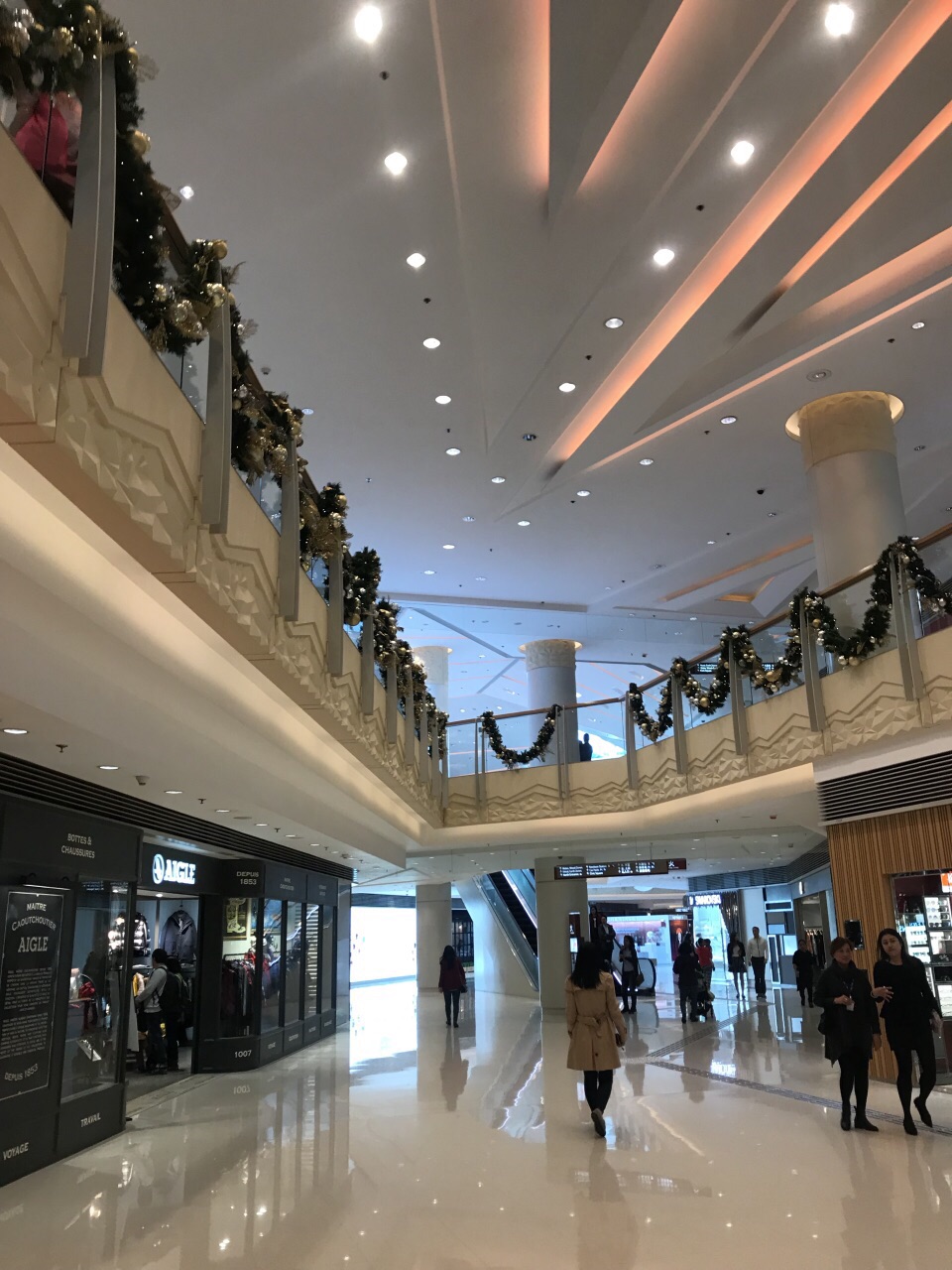 香港ELEMENTS 圆方购物攻略,ELEMENTS 圆方物中心/地址/电话/营业时间【携程攻略】