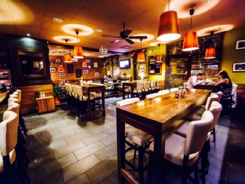 布达佩斯The Club Cafe, Bar & Kitchen攻略,The Club Cafe, Bar & Kitchen特色菜推荐/菜单 ...