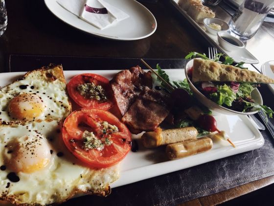 上海CASANOVA意大利餐厅(外滩店)攻略,CASANOVA意大利餐厅(外滩店)特色菜推荐/菜单/人均消费/电话/地址/菜系/点评/营业时间 ...