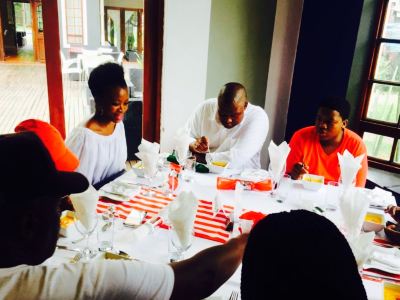 帕拉博鲁瓦Chef Mo's Restaurant攻略,Chef Mo's Restaurant特色菜推荐/菜单/人均消费/电话/地址/菜系/点评/营业时间【携程美食】