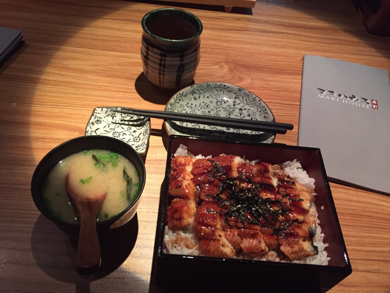 上海Maki House寿司(晶品店)攻略,Maki House寿司(晶品店)特色菜推荐/菜单/人均消费/电话/地址/菜系/点评/营业时间【携程美食】