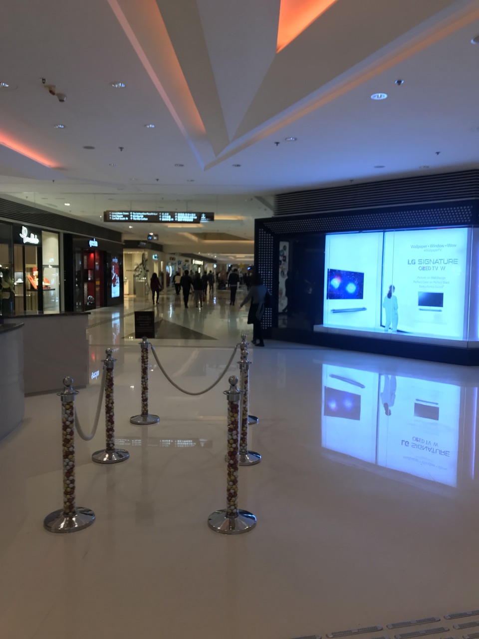 香港ELEMENTS 圆方购物攻略,ELEMENTS 圆方物中心/地址/电话/营业时间【携程攻略】