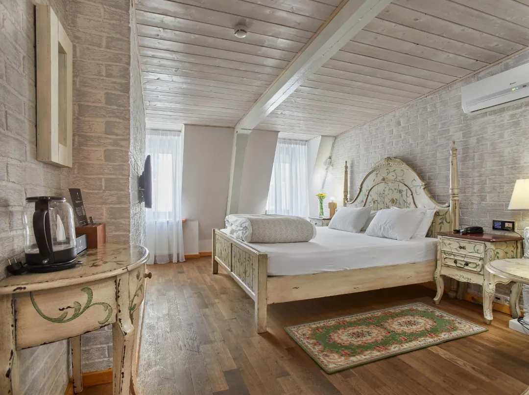 Hotel Vremena Goda - Distrito de Moscú, Rusia