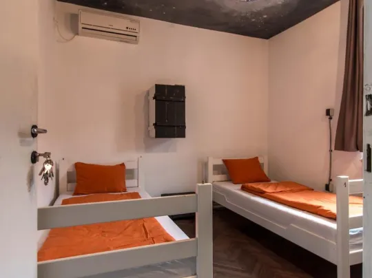 Hostel Fair And Square - Belgrade