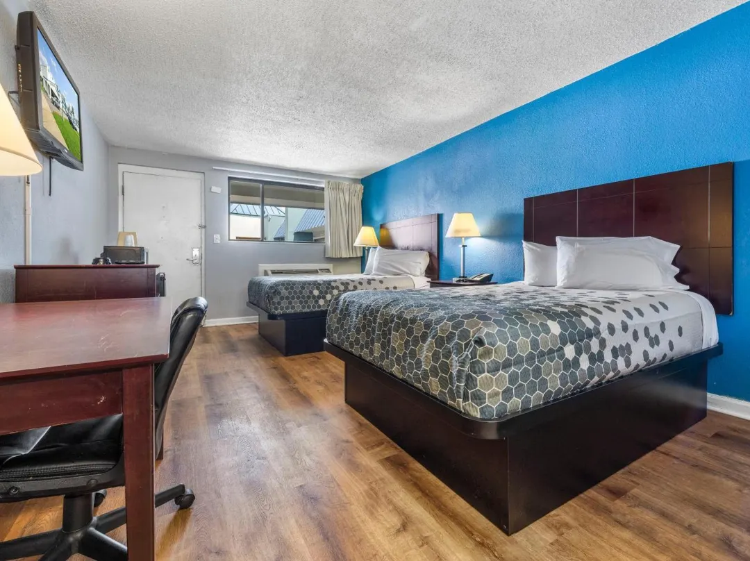 Super 8 By Wyndham Portsmouth - Norfolk - Chesapeake, VA