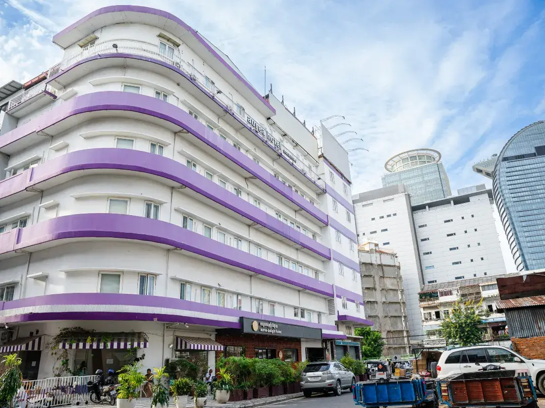 Aurea Delight Hotel - Nom Pen