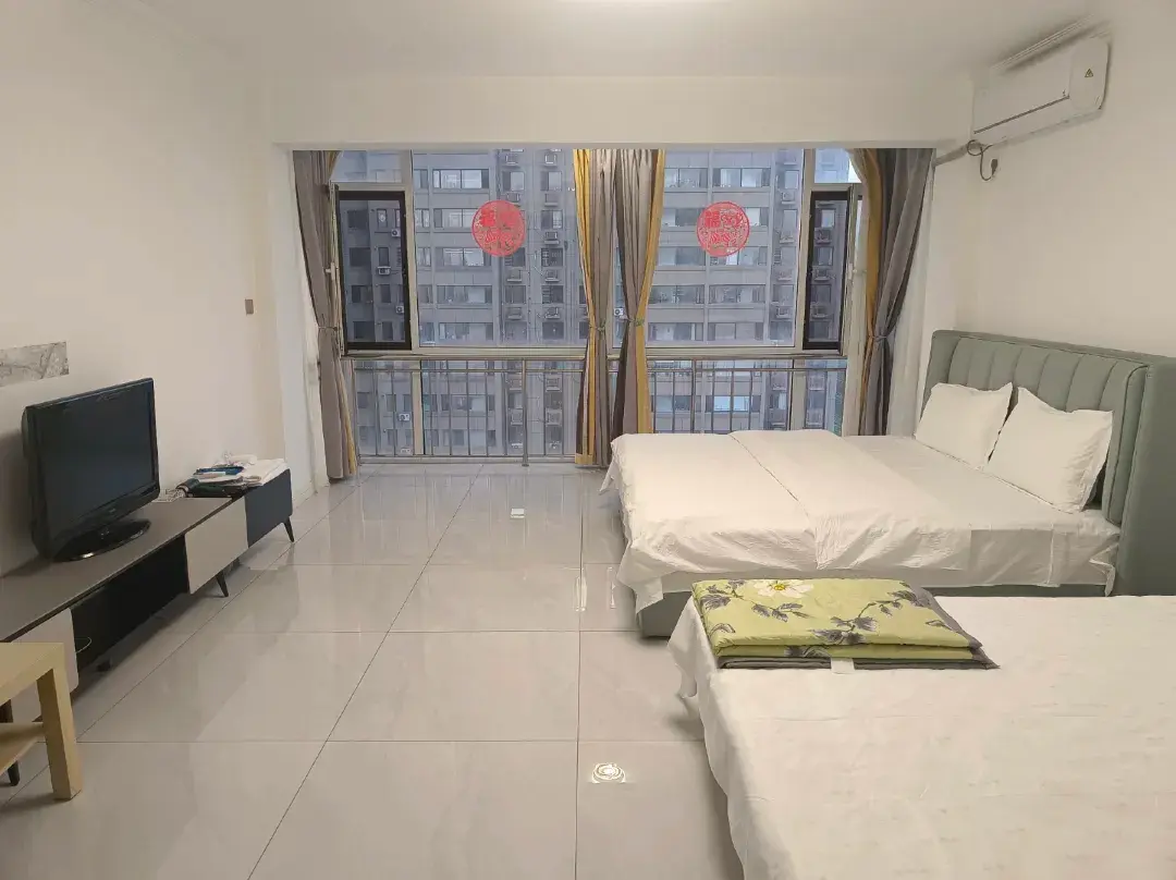 Qijian Homestay - 大連市