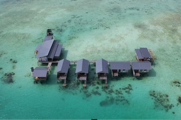 仙本那诗诗潘水屋度假村(Sisipan Island Water Resort)预订价格,联系电话位置地址【携程酒店】