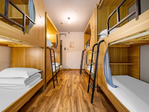 Changqiu International Youth Hostel - Shanghai