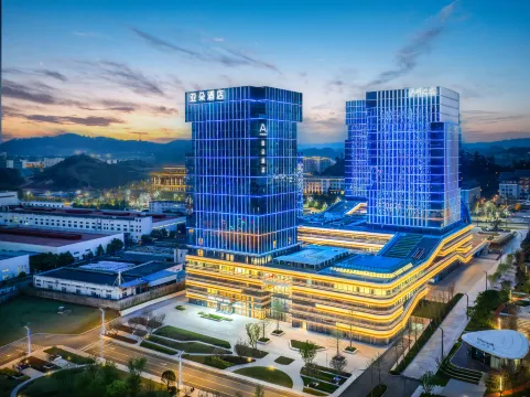 Yibin Lingang University City Convention And Exhibition Center Atour Hotel - Yibin