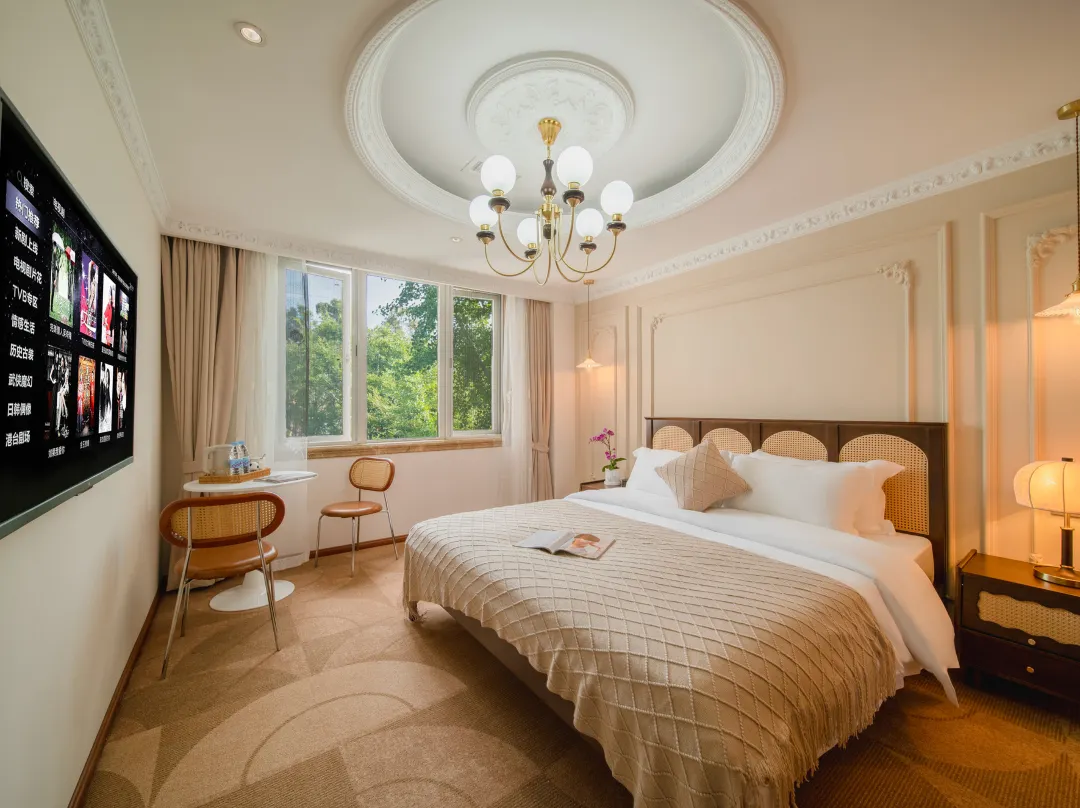 Qitong · Citron French-style Villa Homestay - Kunming