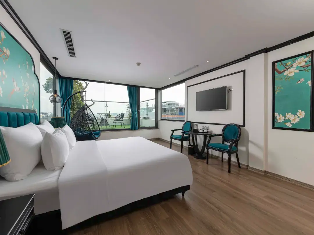 Azen Lakeside Hotel & Travel - Hanoj