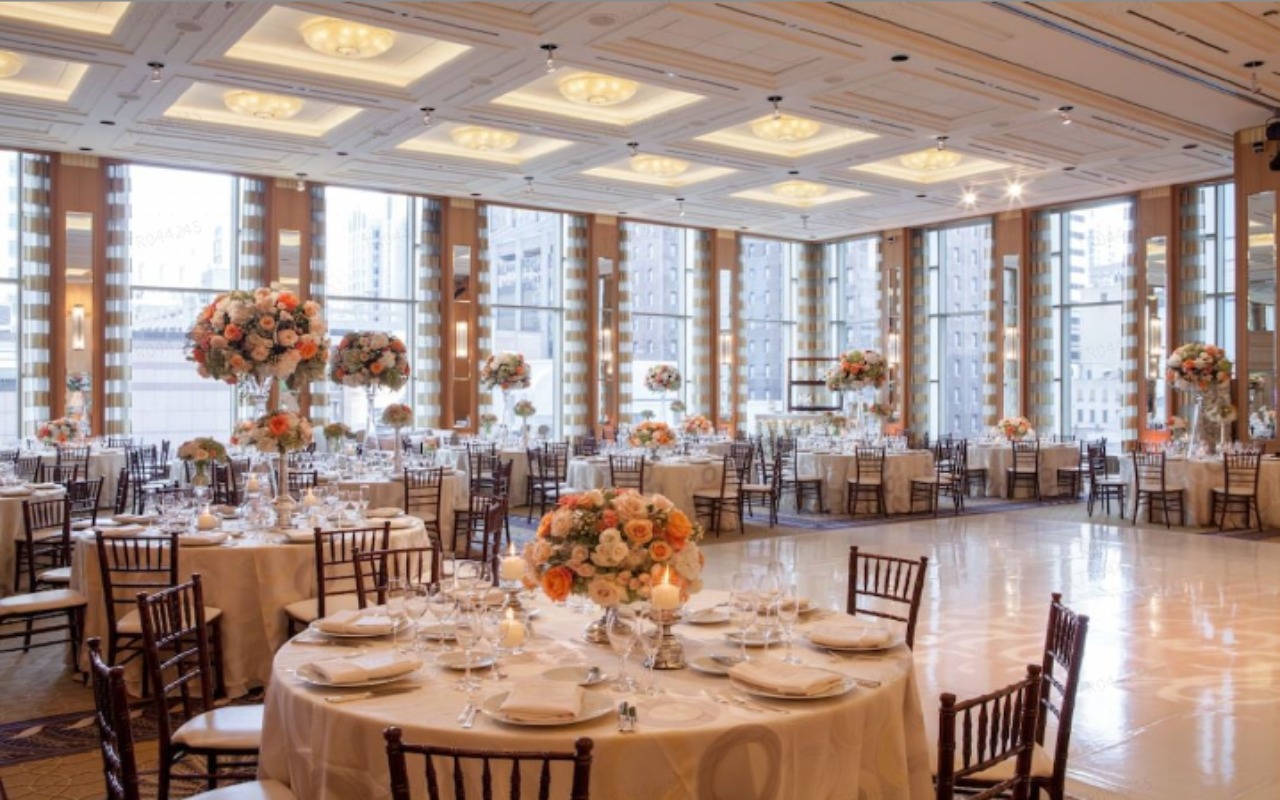 The Peninsula Chicago official site! Best price guarantee!