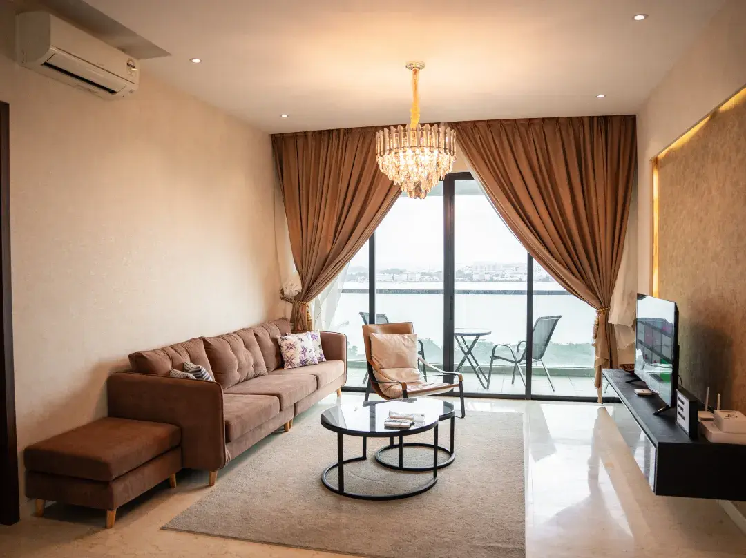 Homely Marina View 3br Permas Bathtub & Seaview - Masai