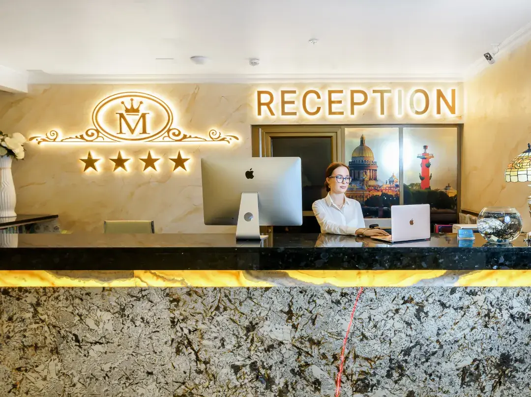 Men'k Kings Hotel - San Pietroburgo