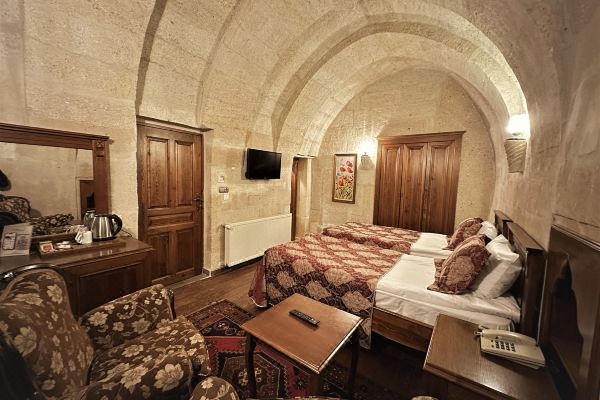 石屋洞穴酒店(Stone House Cave Hotel)预订价格,联系电话位置地址【携程酒店】