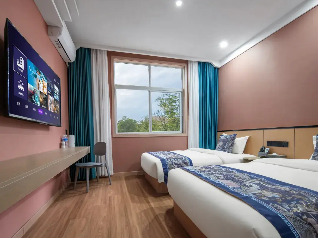 Huapan Light Luxury Hotel - Luoyang