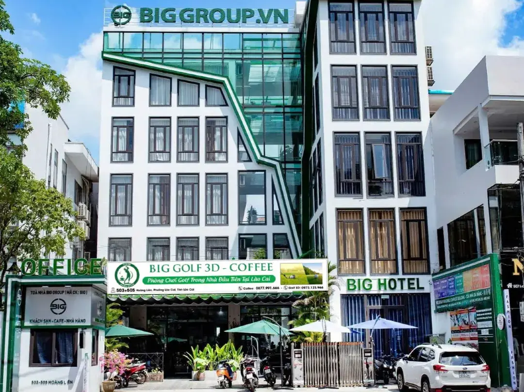 Big Hotel - Lào Cai