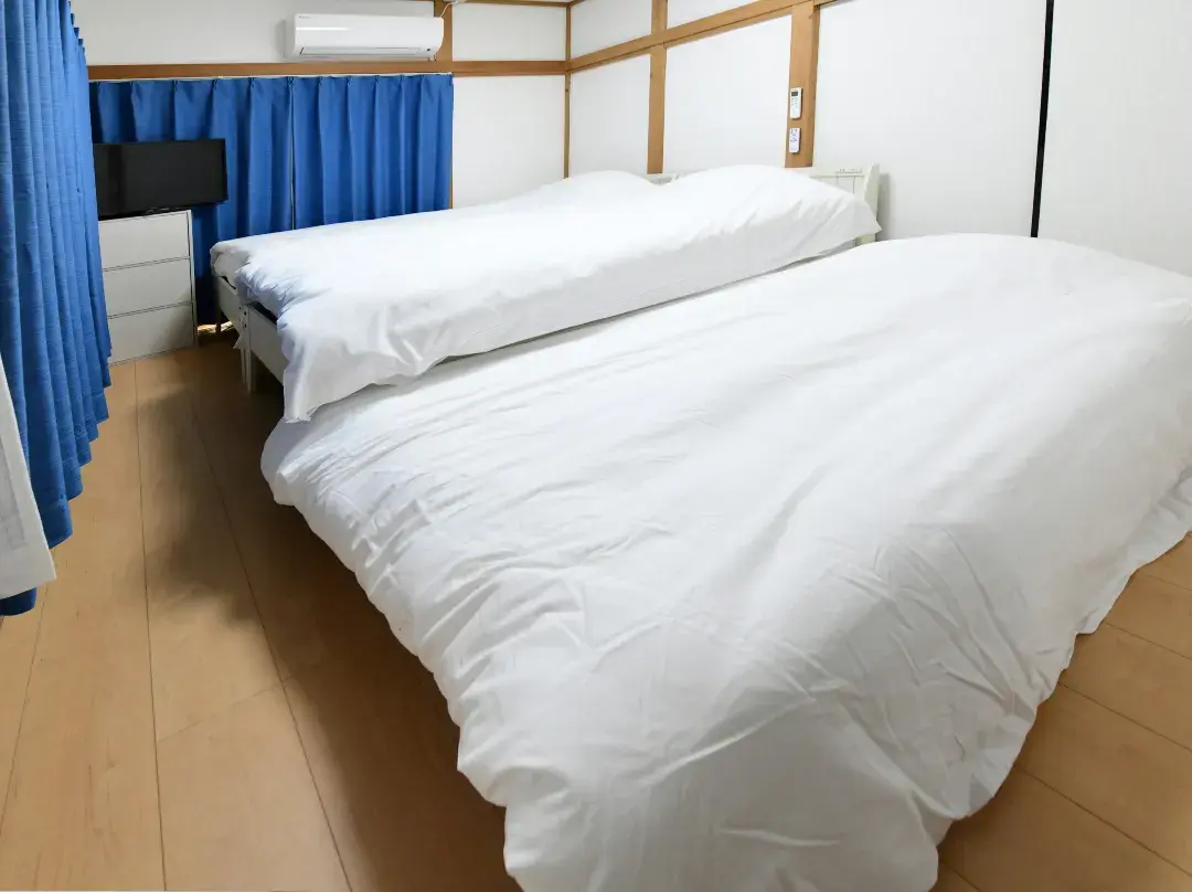 Jh Yellow Guest House - 우라야스시