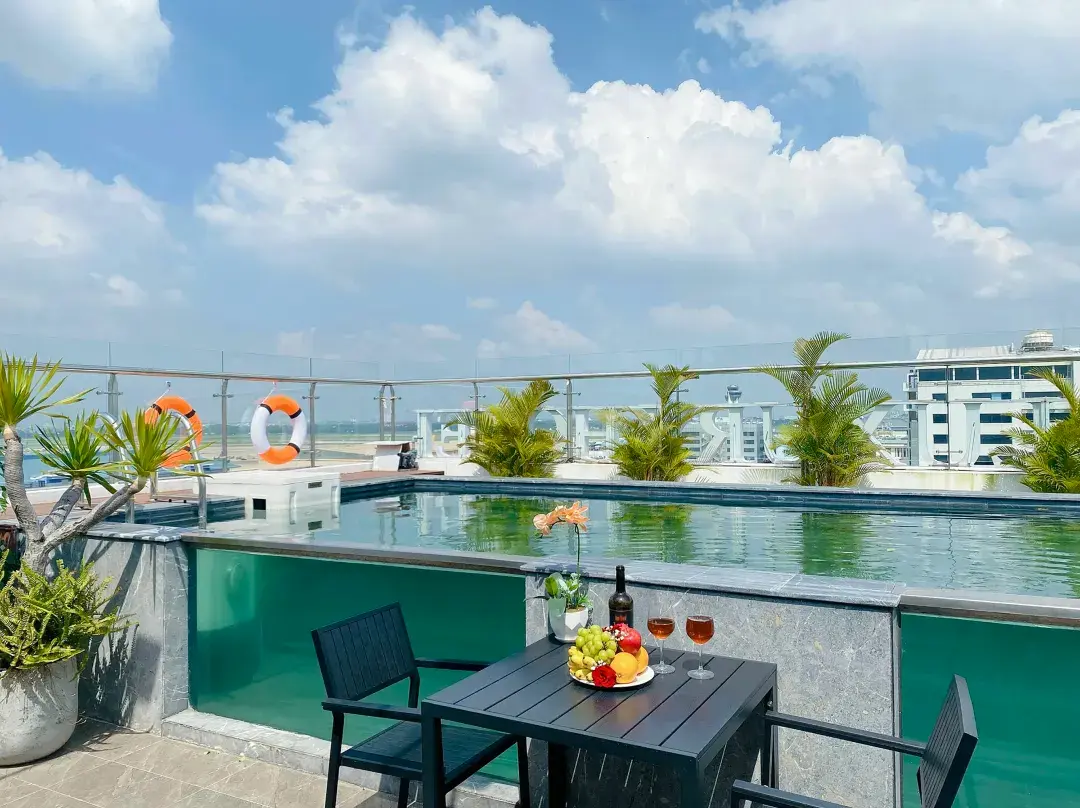 Hera Luxury Hotel - Binh Duong
